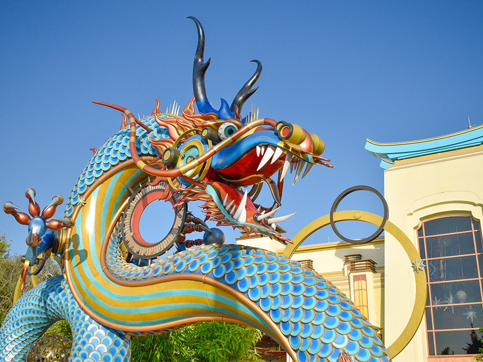 Get a Taste of The Blue Dragon Pan-Asian Restaurant at Universal Epic ...
